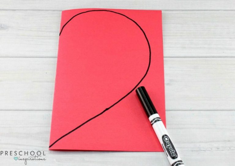 Puppy Love Preschool Heart Craft to Make this Valentine's Day